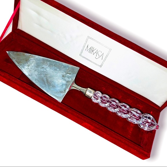 Dining | Mikasa Silver Plated Crystal Pie Cake Server In Box | Poshmark